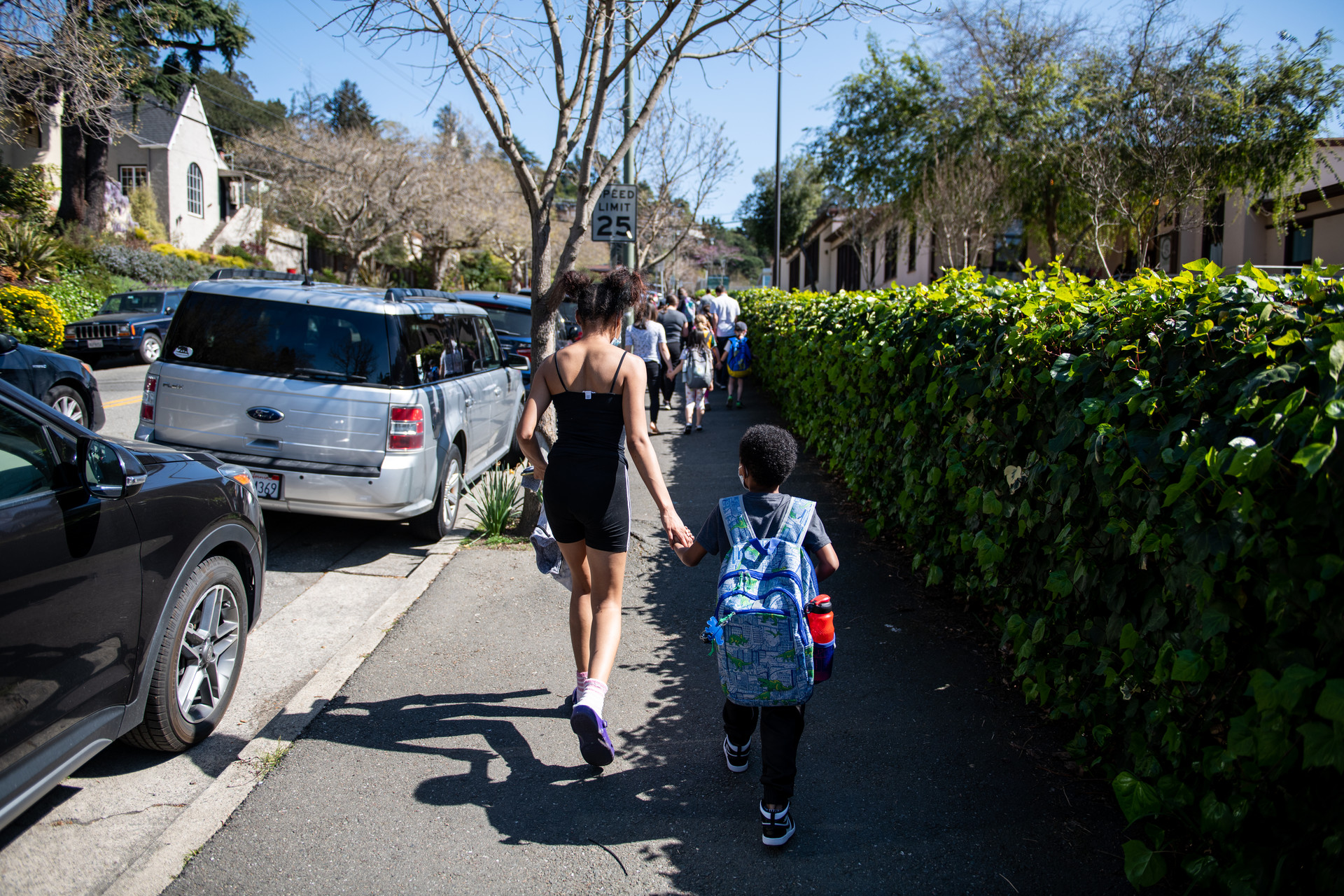 In Oakland, Distance Learners Face Confusion, Teacher Shortage | KQED