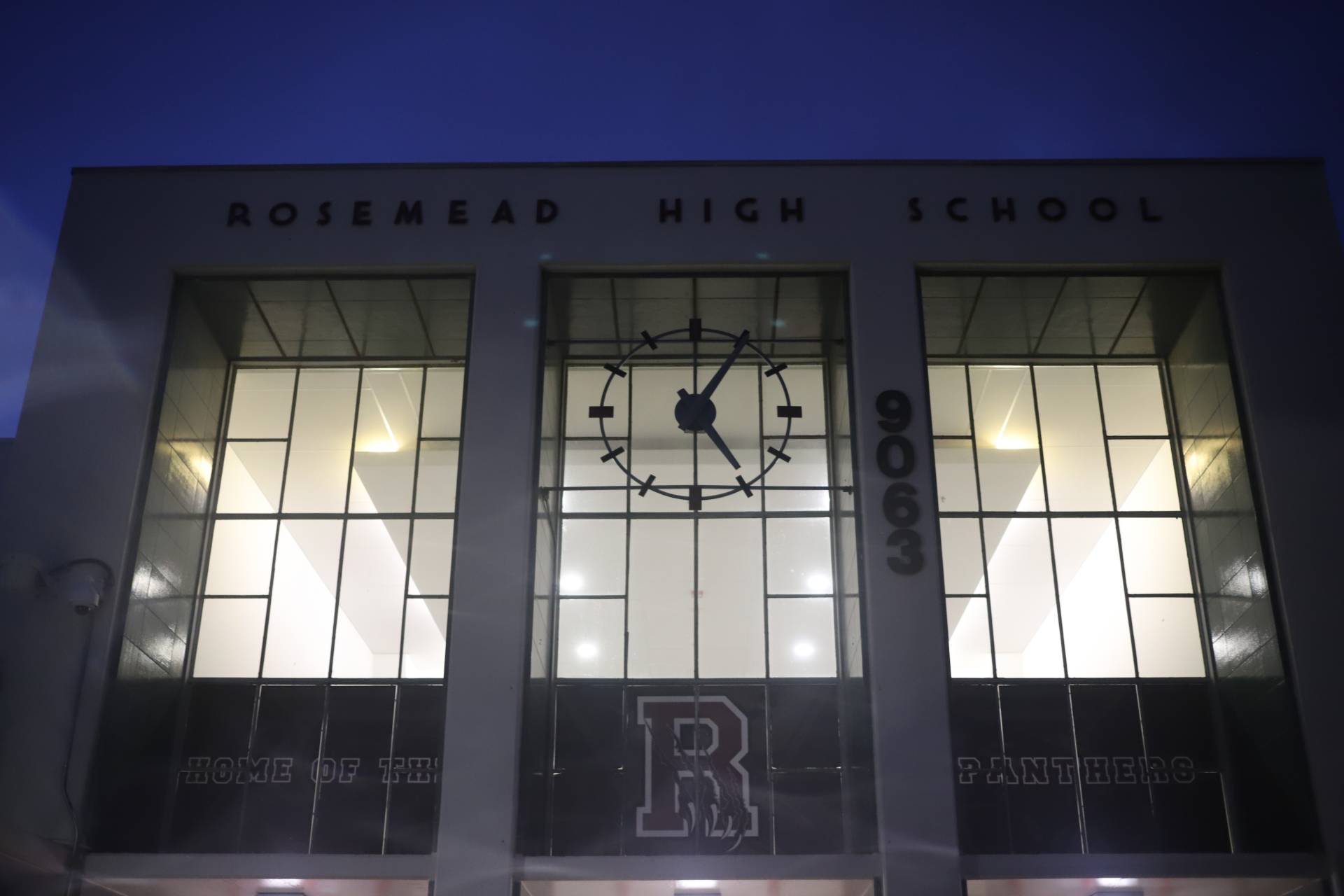 An Investigative Reporter Digs Into Troubling Stories About His Own ...