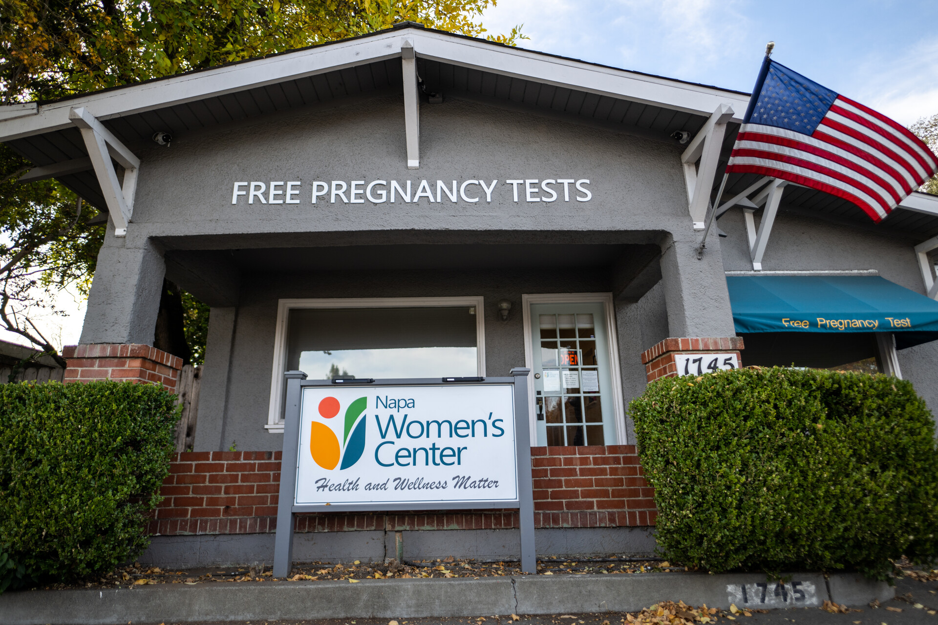 Inside the Anti-Abortion Movement’s Crisis Pregnancy Centers