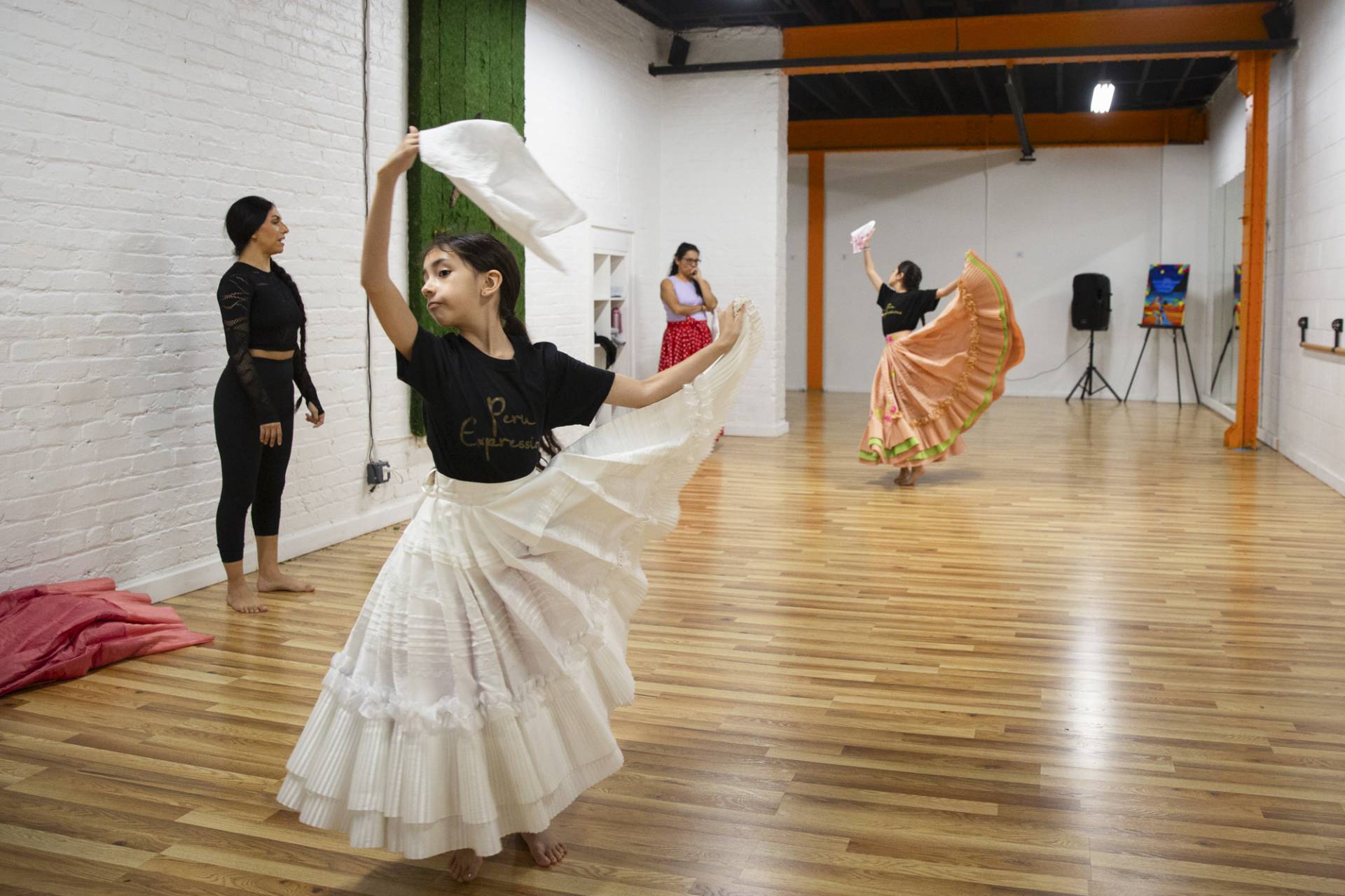 Meet the Dance and Music Teachers Bringing Peruvian Culture to the Bay ...