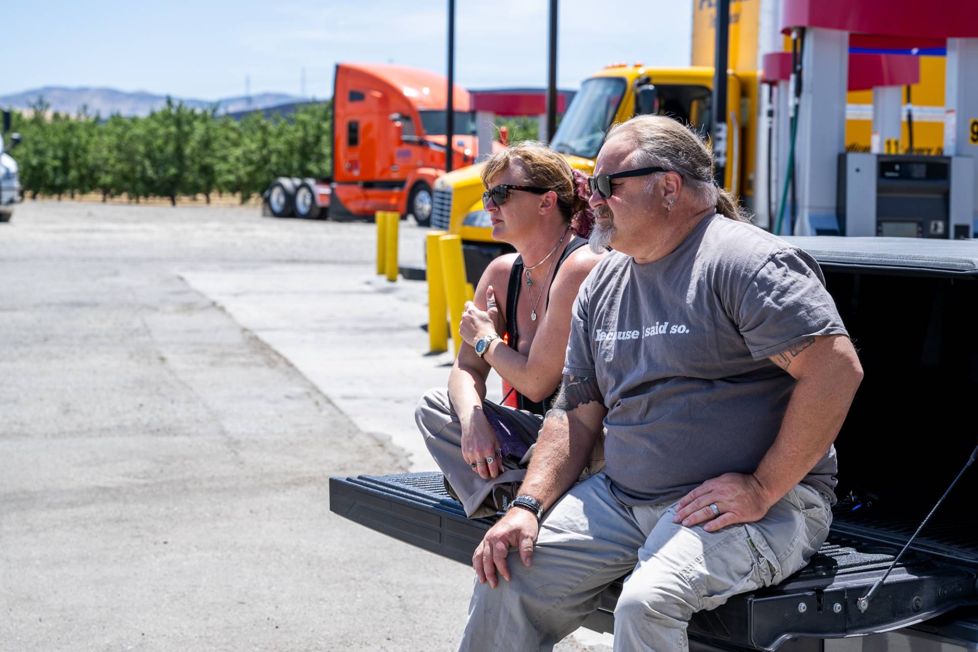 Firefighters See Favorable Weather Conditions For Containing Corral ...