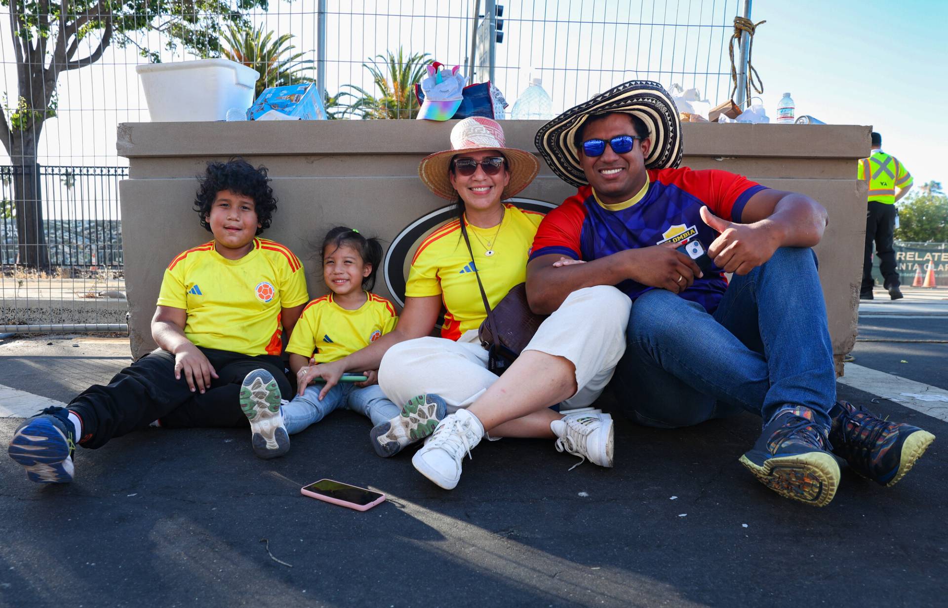 Colombian Fans Shine in Bay Area's Last Copa América Match | KQED