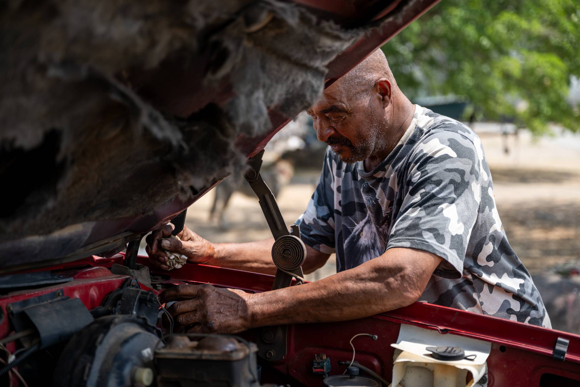 Park Fire Survivor Kenneth Gaines Rebuilds After Losing Everything But ...