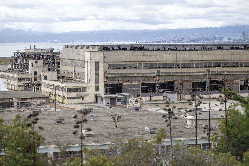 The Hunters Point Crane's Legacy Is Both Majestic and Troubling | KQED