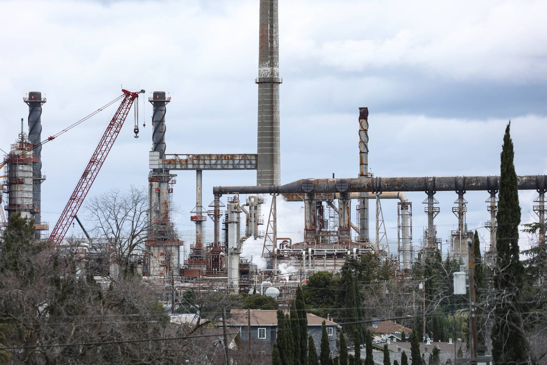 10 Days After Martinez Refinery Fire, New Details of Toxic Chemicals ...