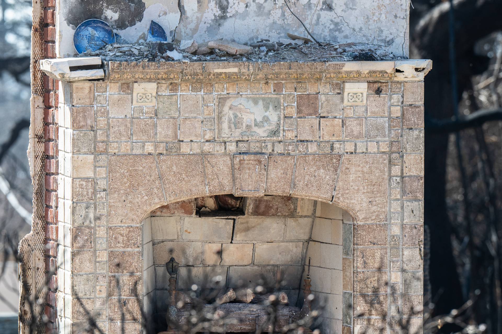 Volunteers Rush to Save Historic Tiles From Bulldozers in Wake of ...