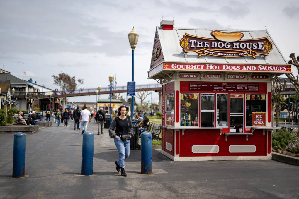 How Bacon-Wrapped Hot Dogs Became One of the Bay Area’s Most Popular ...