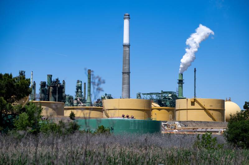 A Bay Area Refinery Town Contemplates a Future Without Big Oil | KQED