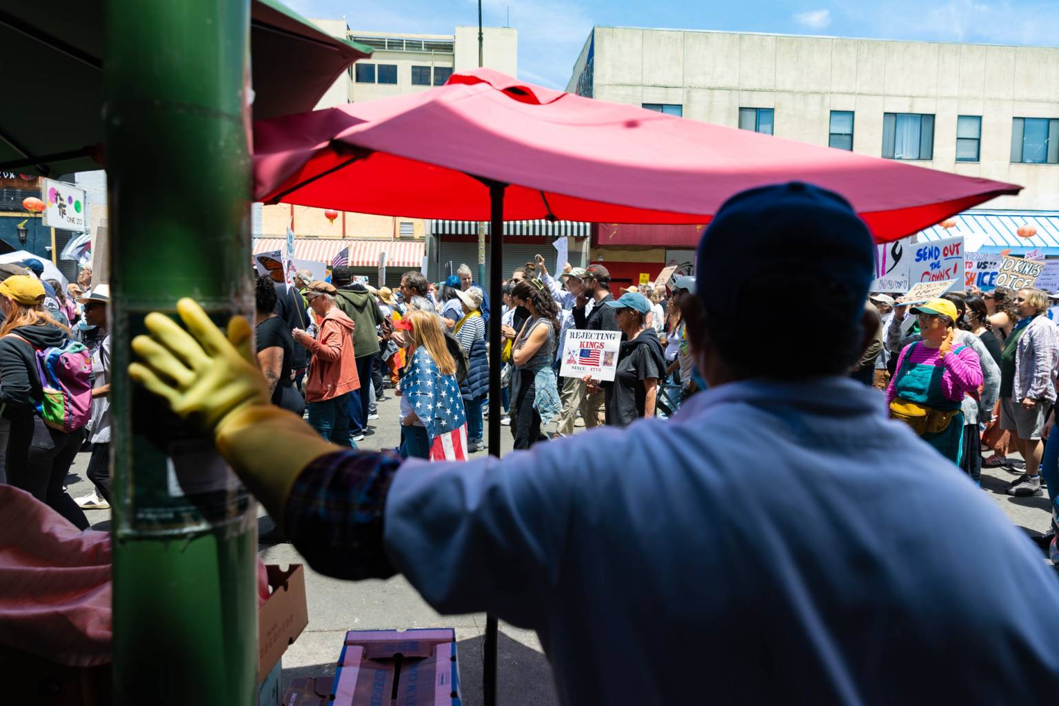 ‘No Kings’ Protests Draw Thousands Across the Bay Area to Rally Against ...