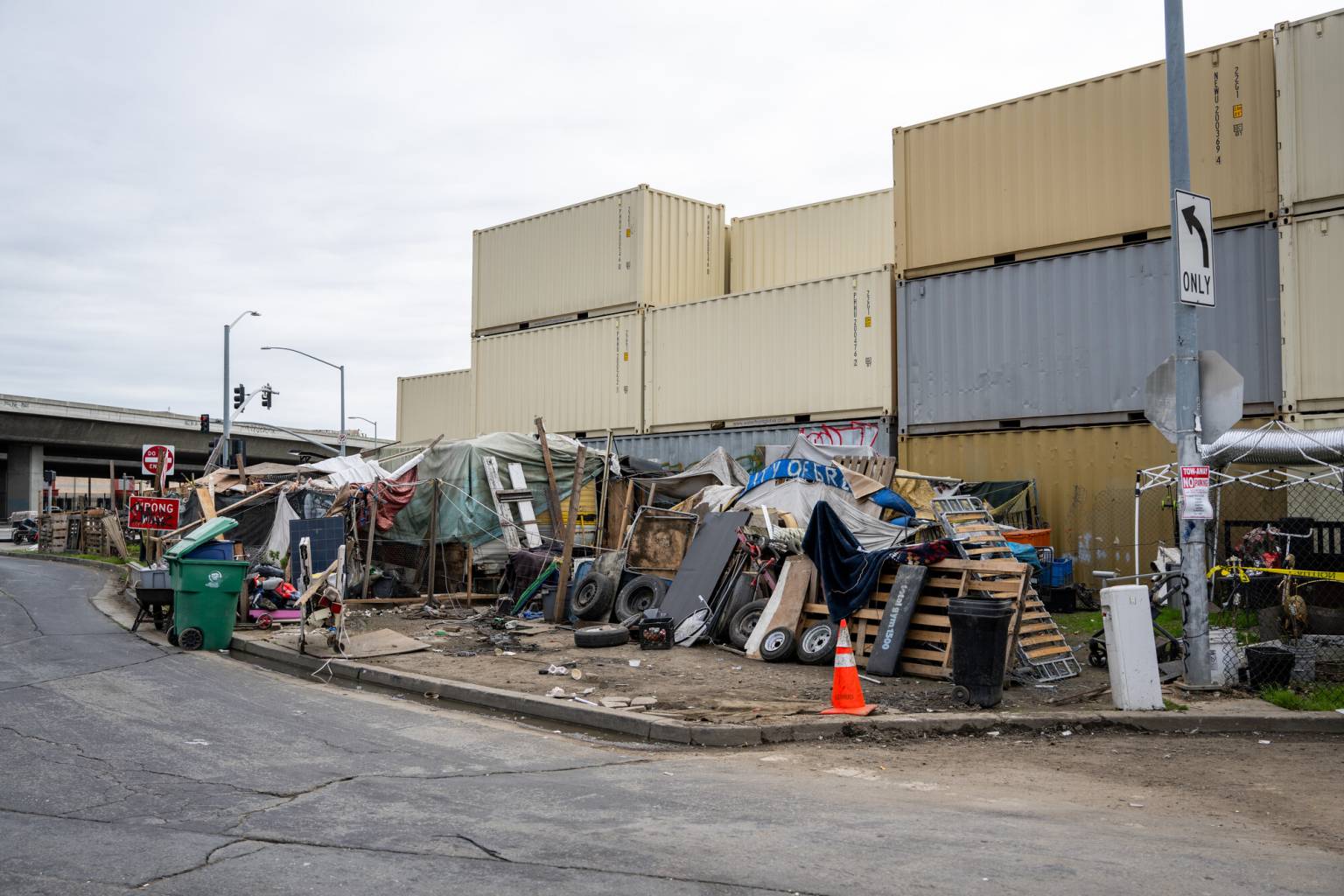 Oakland Passes Controversial Policy Easing Restrictions on Encampment ...