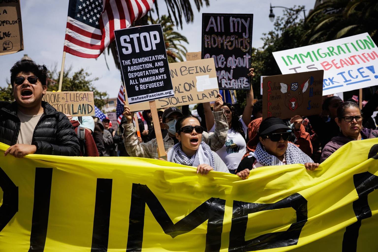 ‘No Kings’ Protests Draw Thousands Across the Bay Area to Rally Against ...