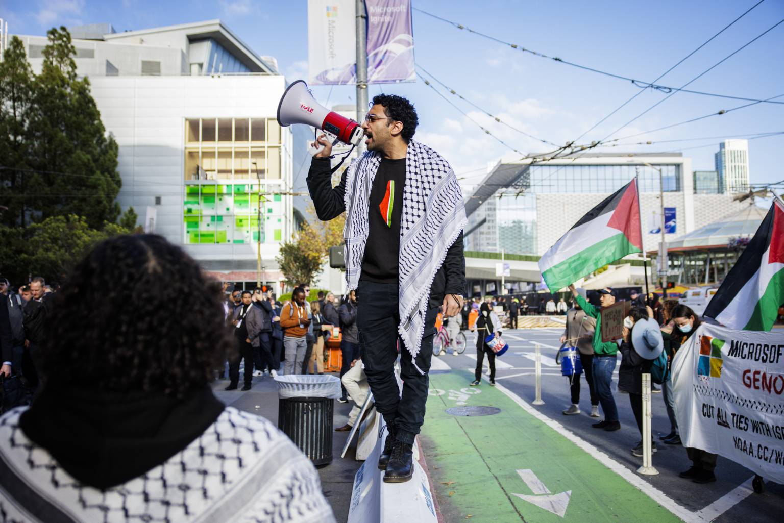 Protests at Microsoft Conference Target Tech Giant’s Ties With Israeli ...
