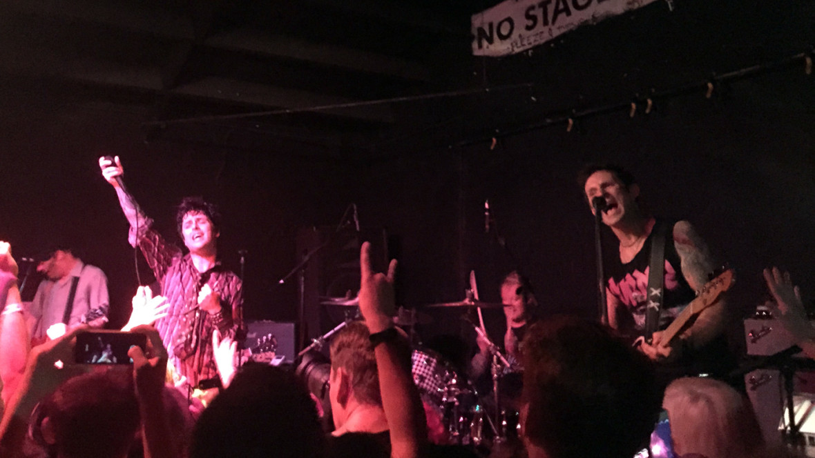 Live Review: Green Day Plays 924 Gilman, Welcomed Back After 21 Years ...