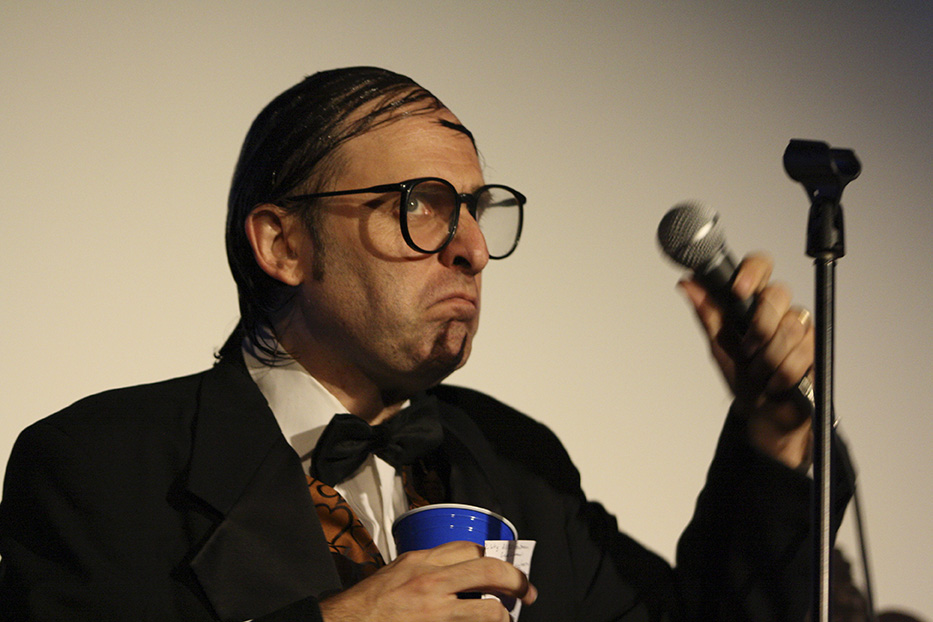 Neil Hamburger, 'America's Funnyman,' Discusses His San Francisco Roots ...
