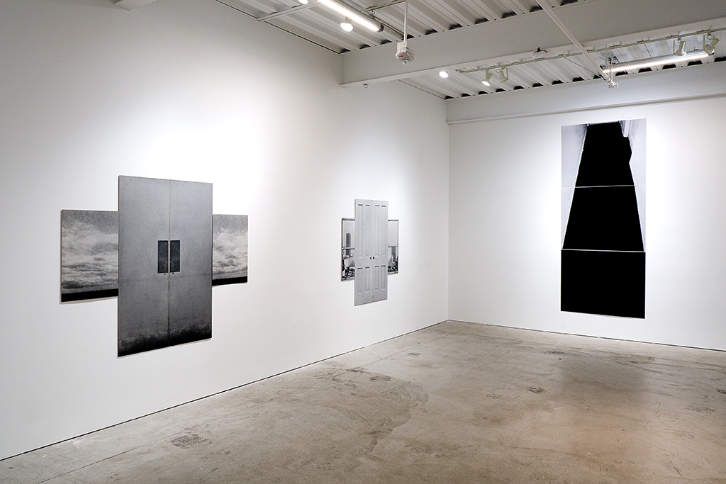 Open Your Eyes Behind Steve Kahn's Closed Doors at Casemore Kirkeby | KQED