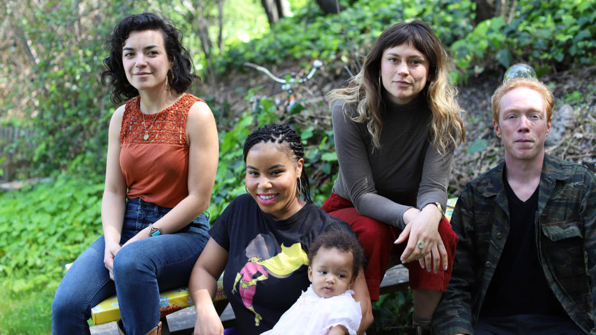 Under the Full Moon, a Roots Music Scene Grows in Oakland | KQED