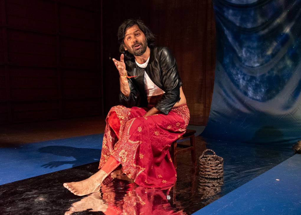Totally Epic: A One-Person 'Mahābhārata' at Ubuntu Theater Project | KQED
