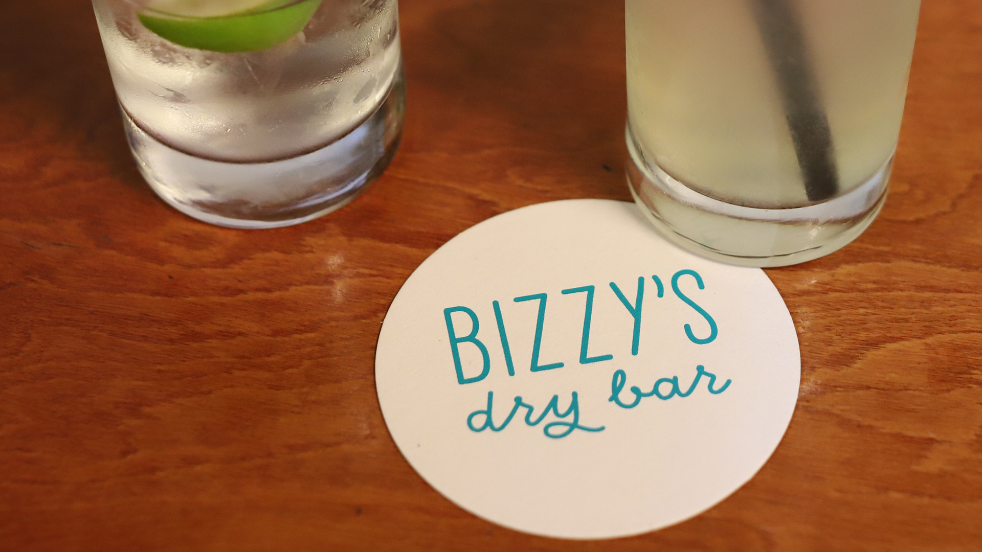Bizzy's is a Booze-Free Bar for Oakland's Sober Nightlife Crowd | KQED