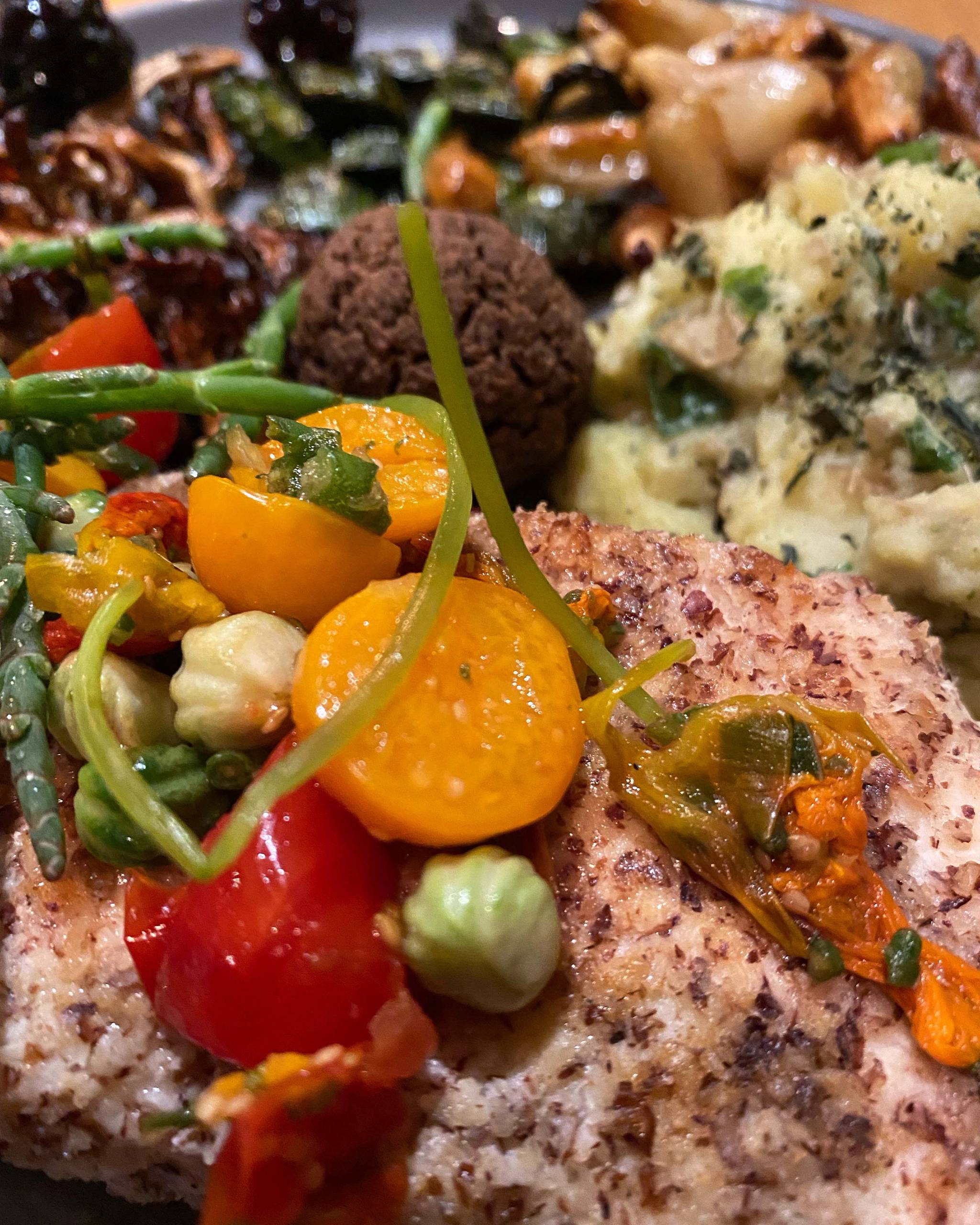 Embracing a Painful History, the World's Only Ohlone Restaurant Finds ...