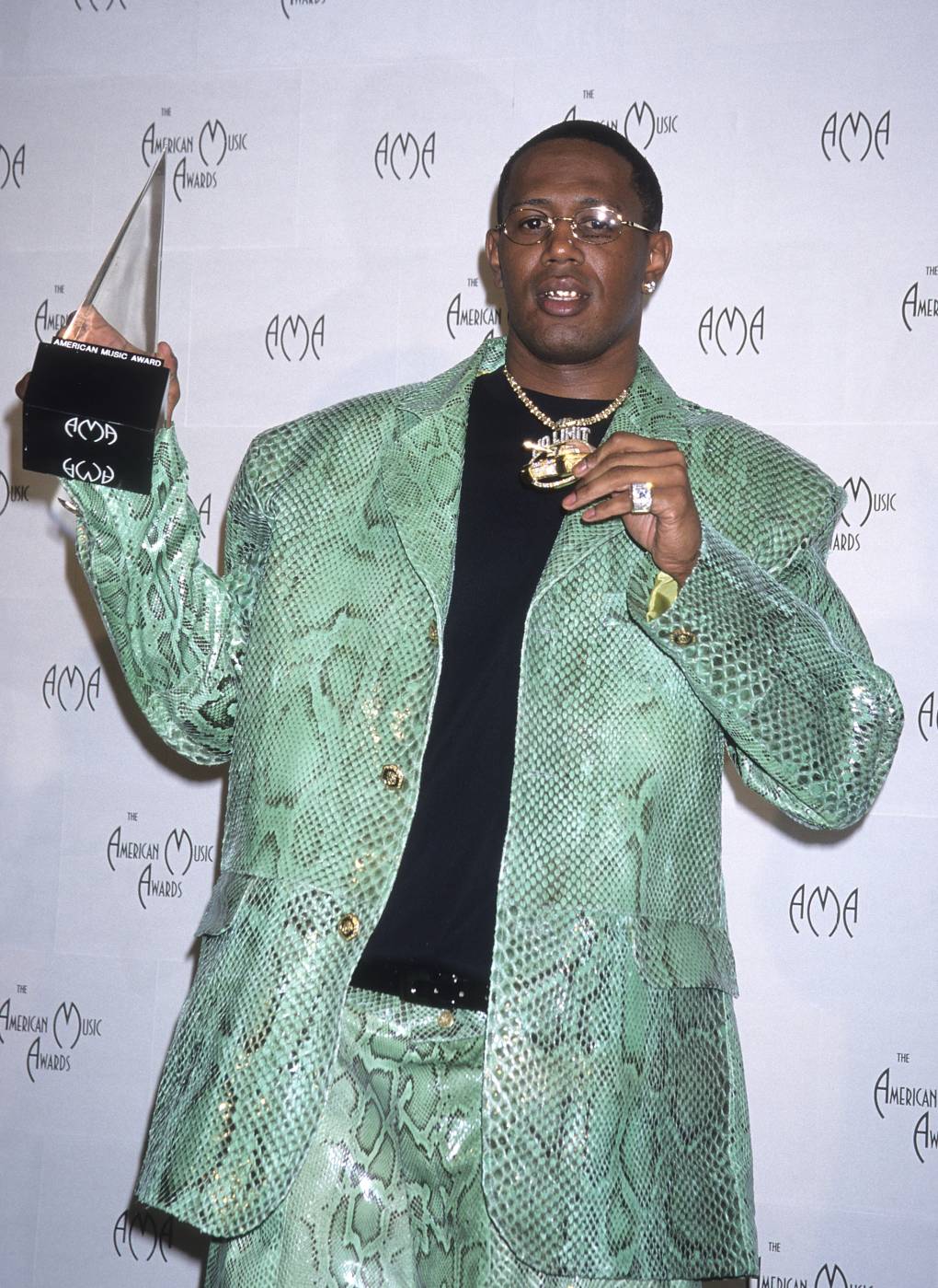 How the Bay Area and the South Became Hip-Hop Family | KQED