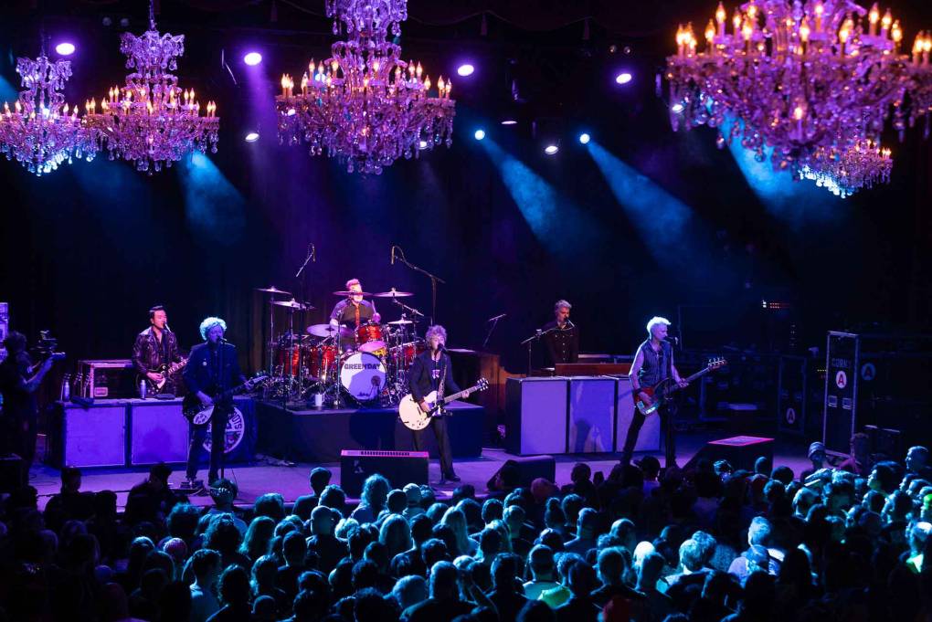 Live Review: Green Day Thrills the Fillmore In an Intimate Two-Hour ...