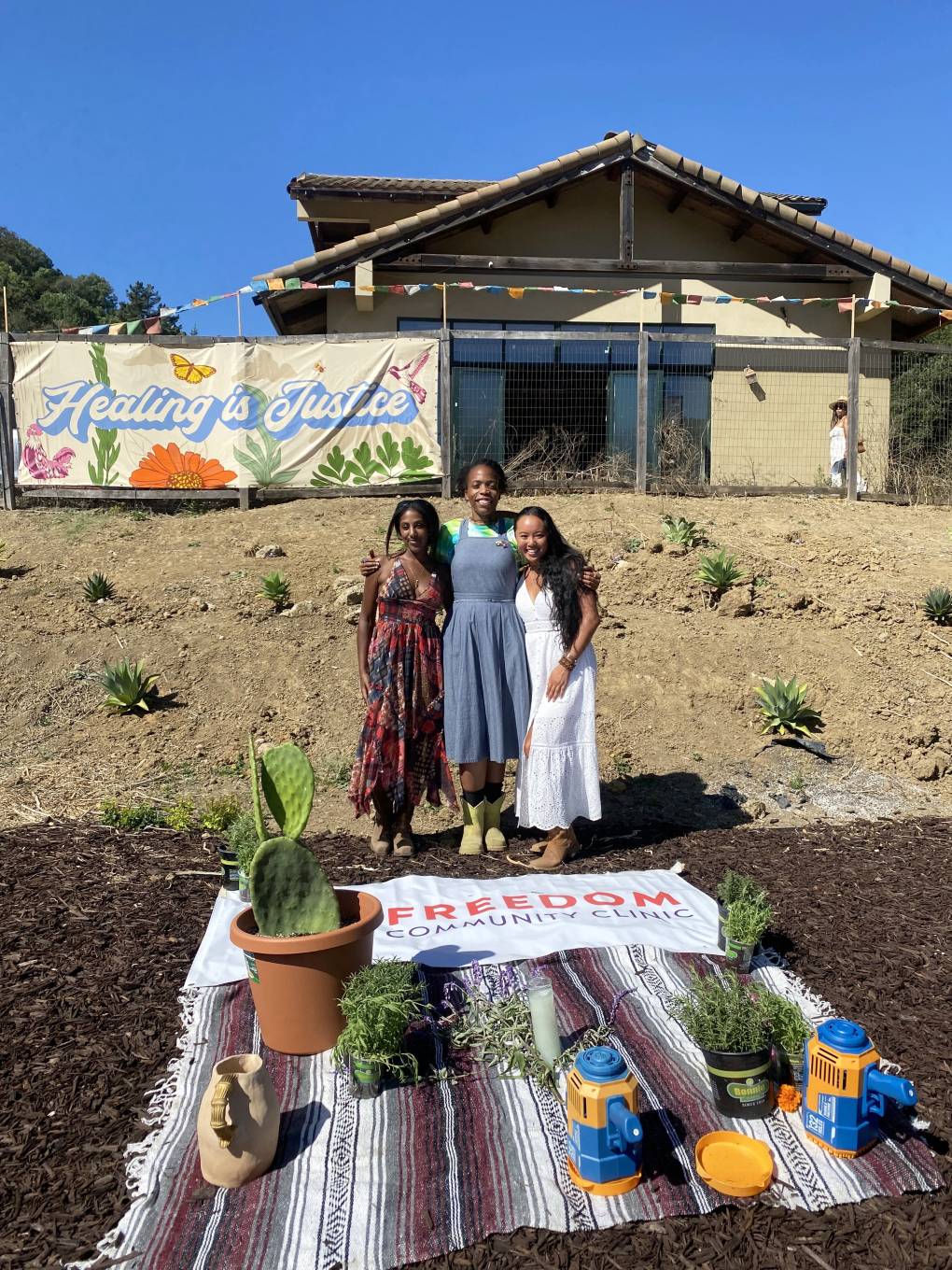 At Oakland’s Freedom Community Clinic, Culture Is Healing | KQED