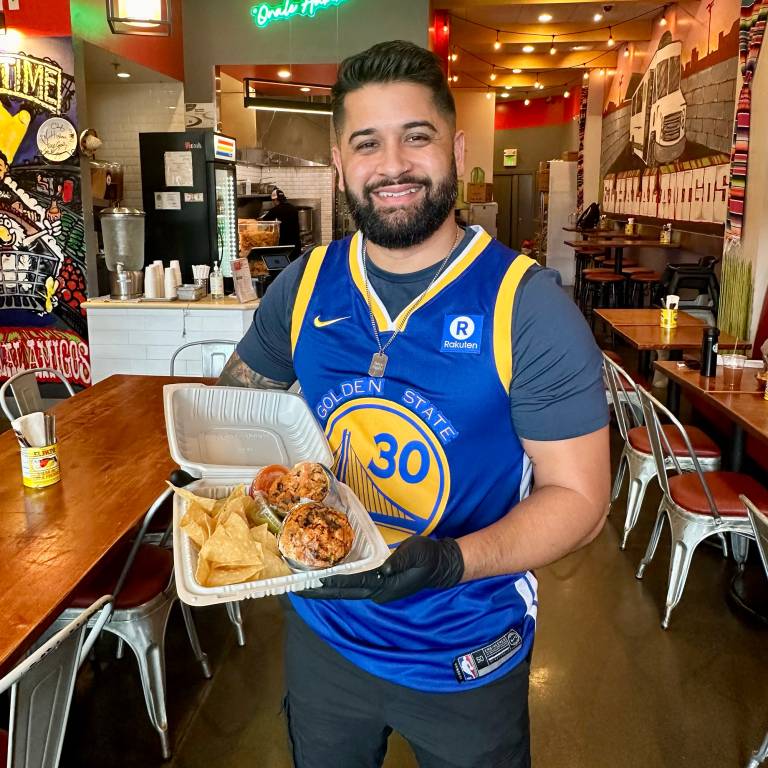 The Warriors Bring Halal Food to Chase Center for the First Time | KQED