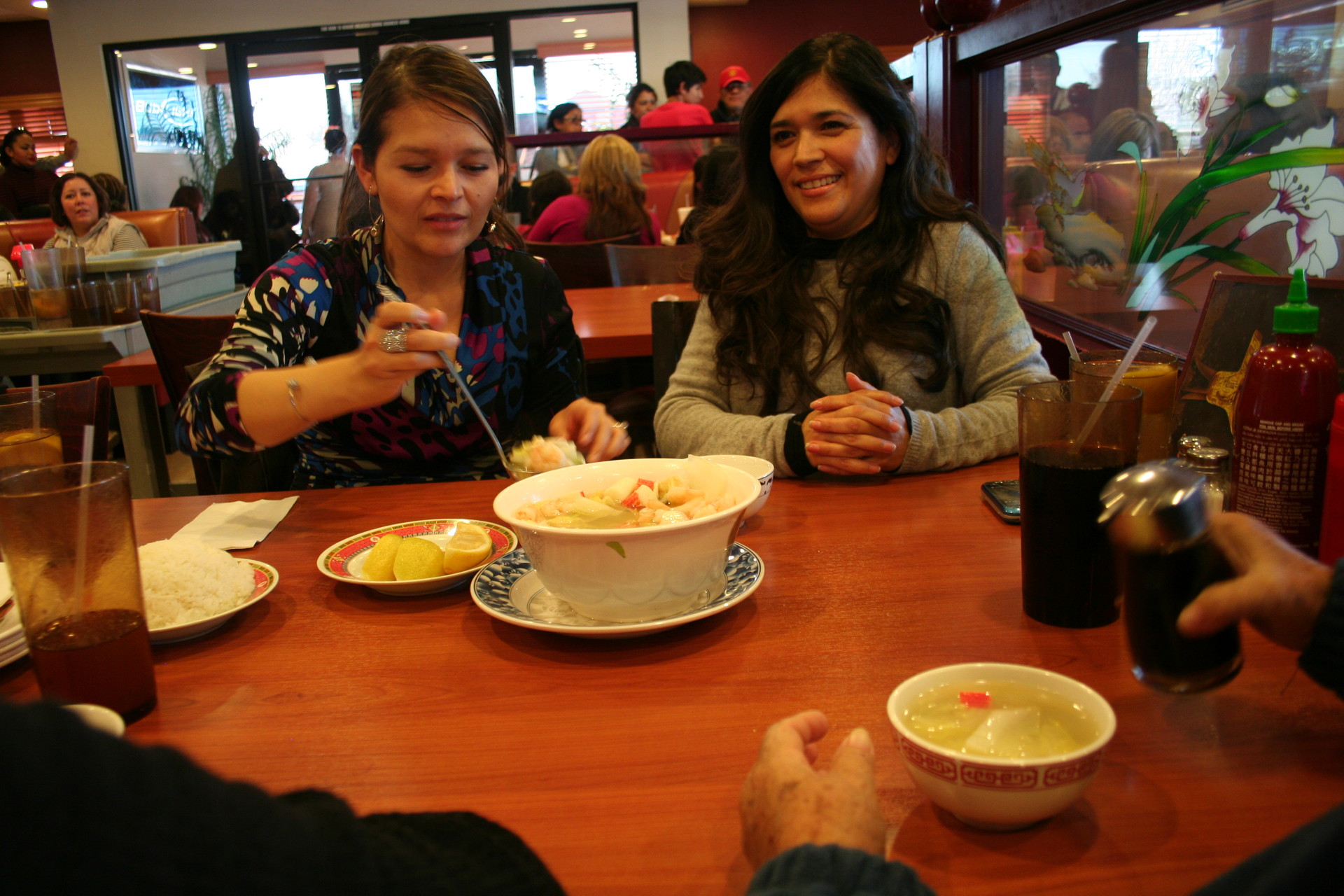 Dining Out? Sit-Down Restaurants Not Necessarily Healthier Than Fast ...