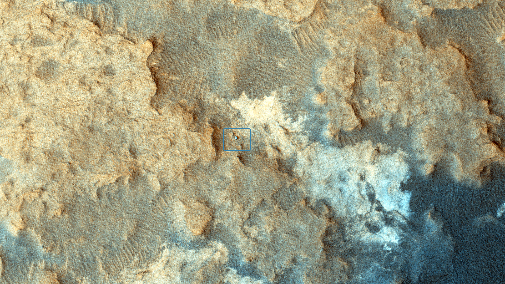 Mars' High Flying Camera Reveals Planet in Exquisite Detail | KQED