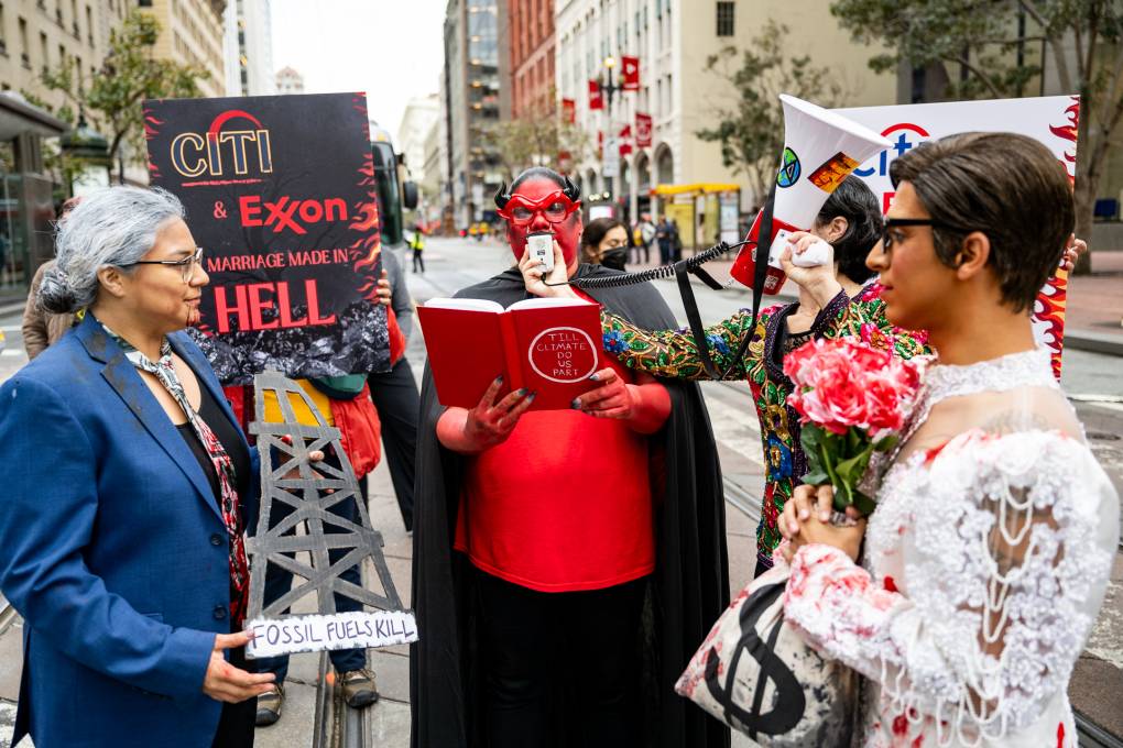 Bay Area Climate Activists Rally Against Exxon Mobil CEO's APEC Speech ...