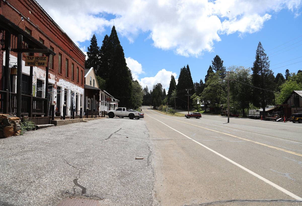 In the Age of Fast-Moving Fires, What's the Best Way to Get People Out ...