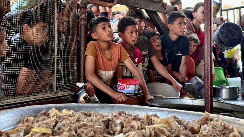 Dutch Research Team Recounts the Long-Term Effects of Starvation | KQED